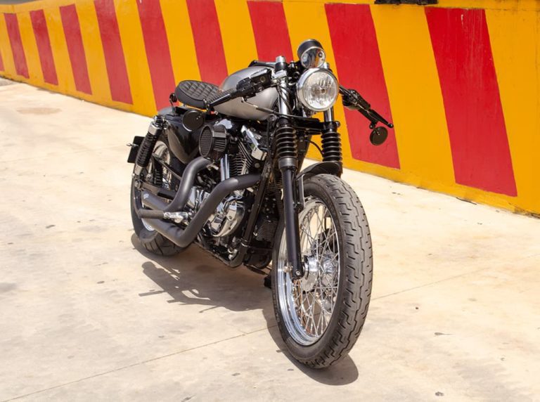 Sportster Cafe Racer with Bobber touches | Lord Drake Kustoms