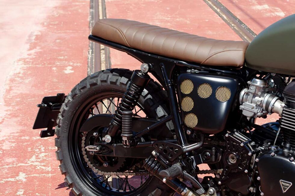 Triumph Army, Cafe Racer or Scrambler? | Lord Drake Kustoms