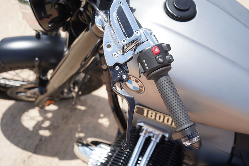 BMW R18 BOBBER STEEL | Lord Drake Kustoms