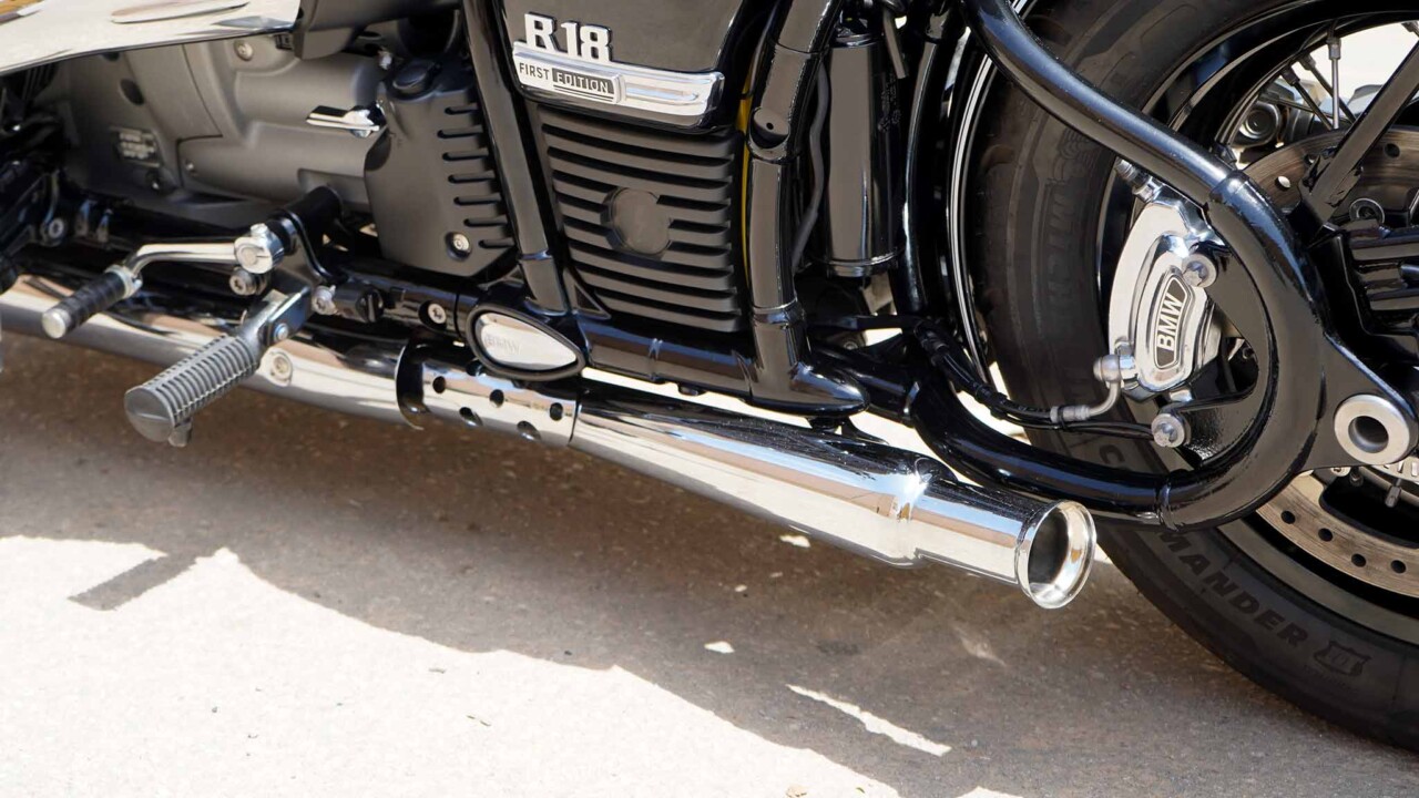 BMW R18 BOBBER BLACK | Lord Drake Kustoms