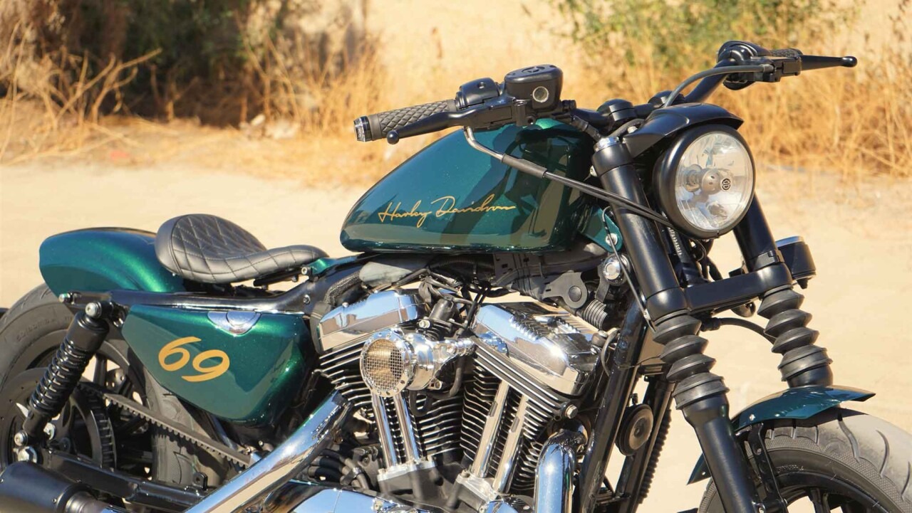 SPORTSTER BOBBER GREEN 69 | Lord Drake Kustoms