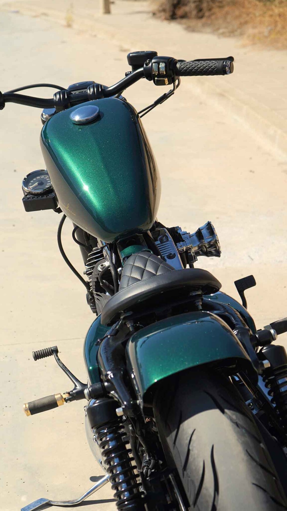 SPORTSTER BOBBER GREEN 69 | Lord Drake Kustoms