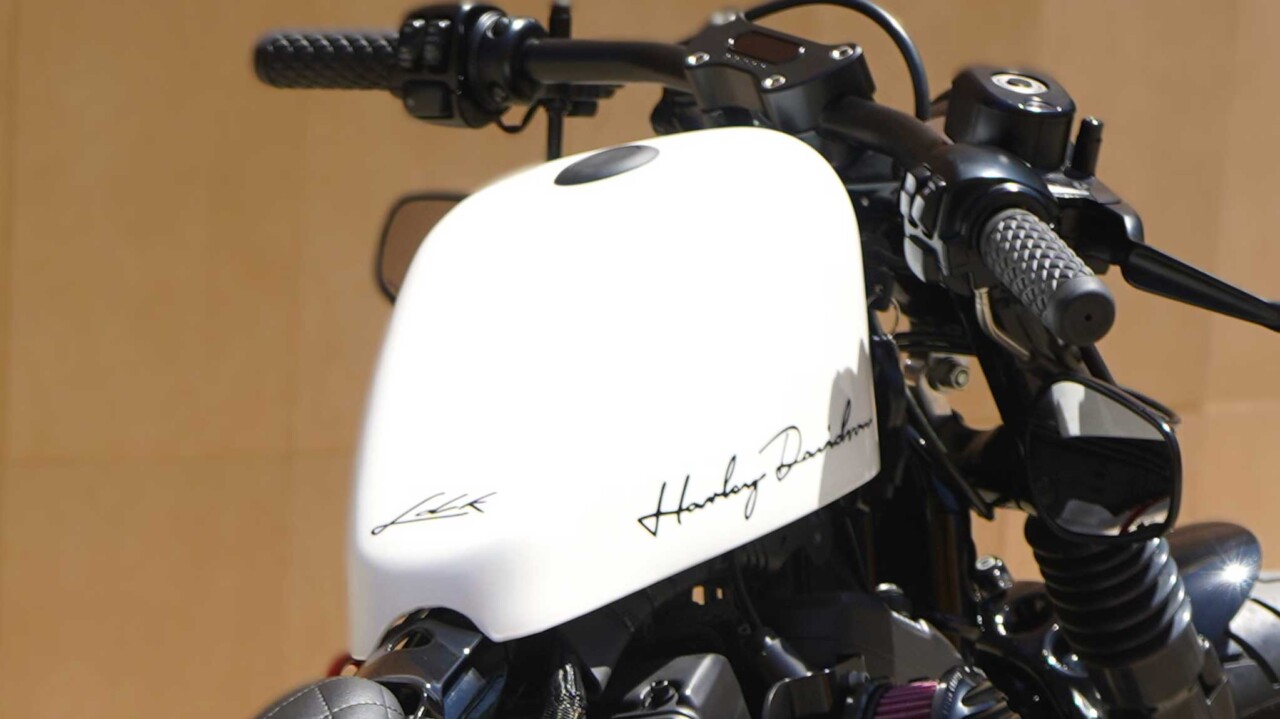 SPORTSTER 48 BOBBER WHITE | Lord Drake Kustoms